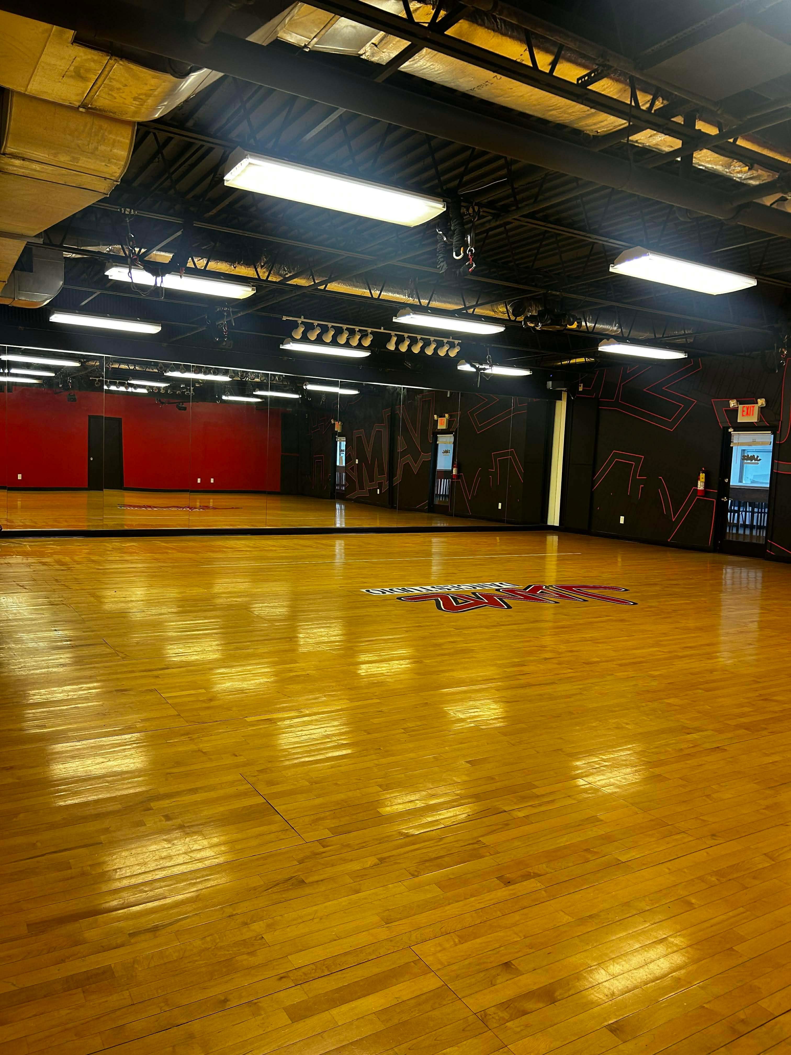 Jamz Dance Studio - Professional Dance Classes & Instruction